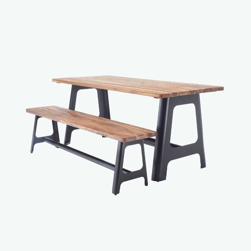 Everett Alfresco Table – Office Fitout Design